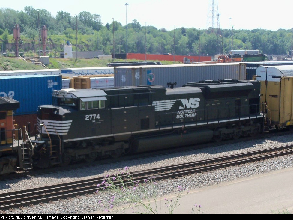 NS 2774